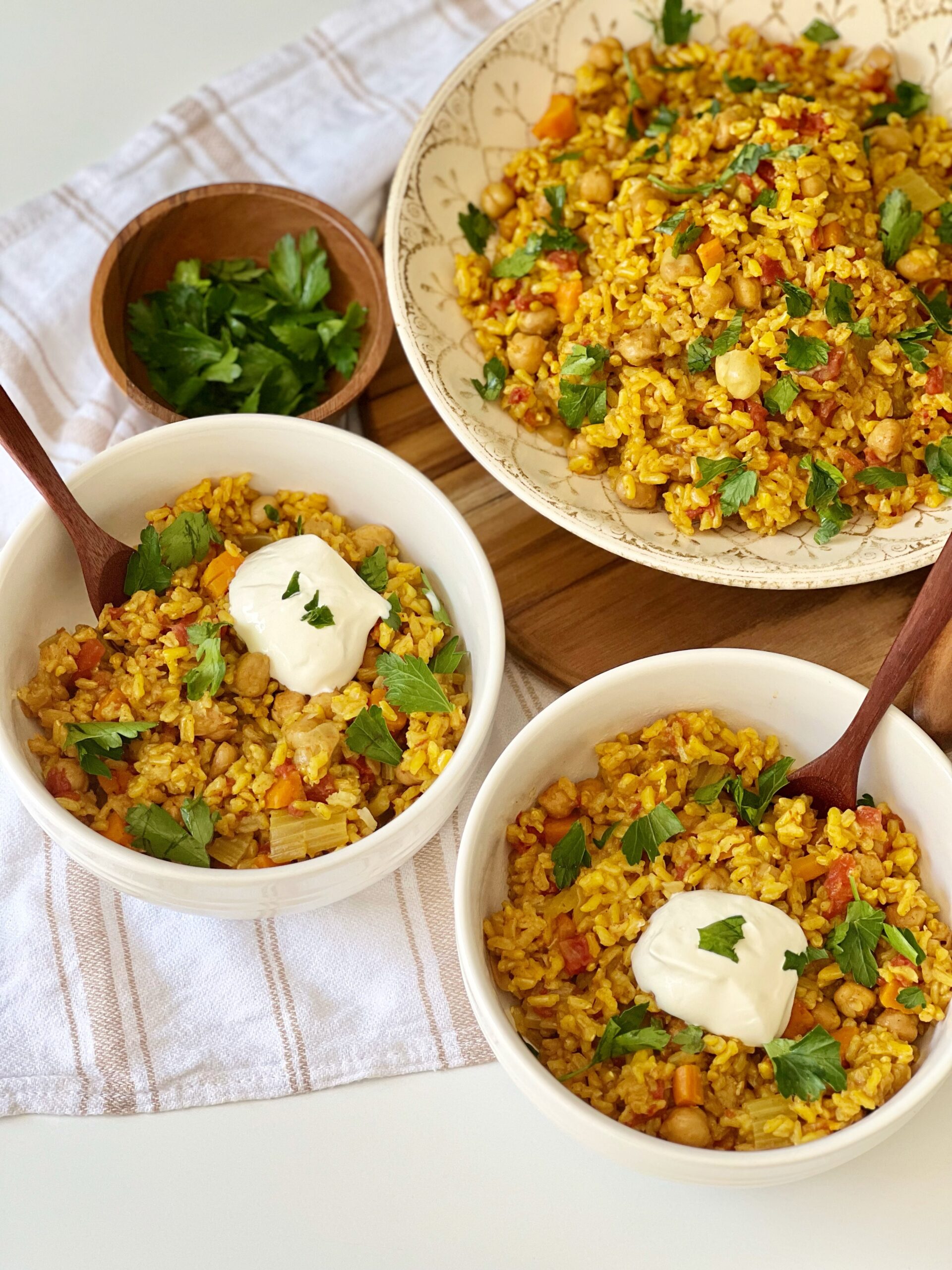 Instant Pot Turmeric Chickpea Rice Bowls - Healing Slice