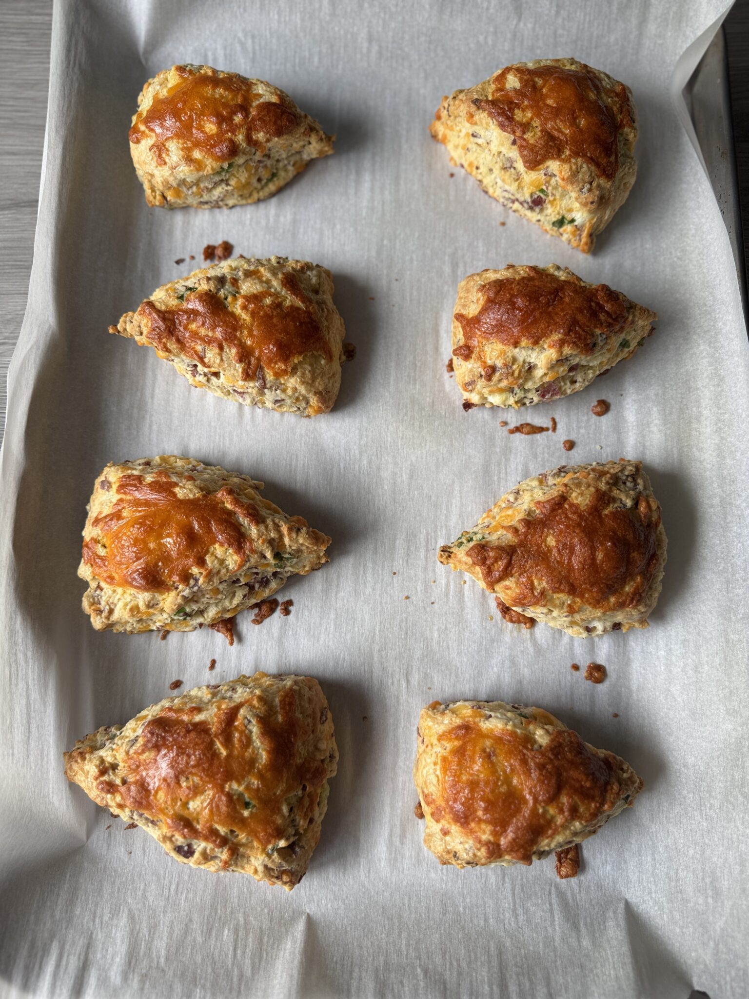 Sourdough Party Scones (dried beef cheese ball) - Healing Slice